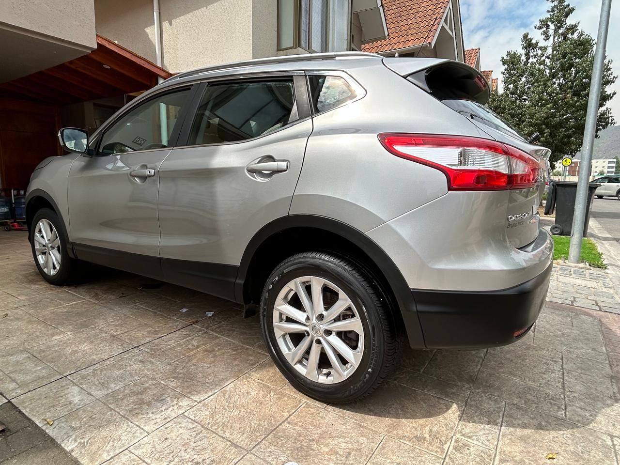 Nissan Qashqai Sense 2016 130.000 km - Autos Economicos